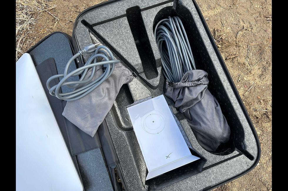 Roaming the Wild: An Overlander’s Look at Starlink Roam | Technology ...